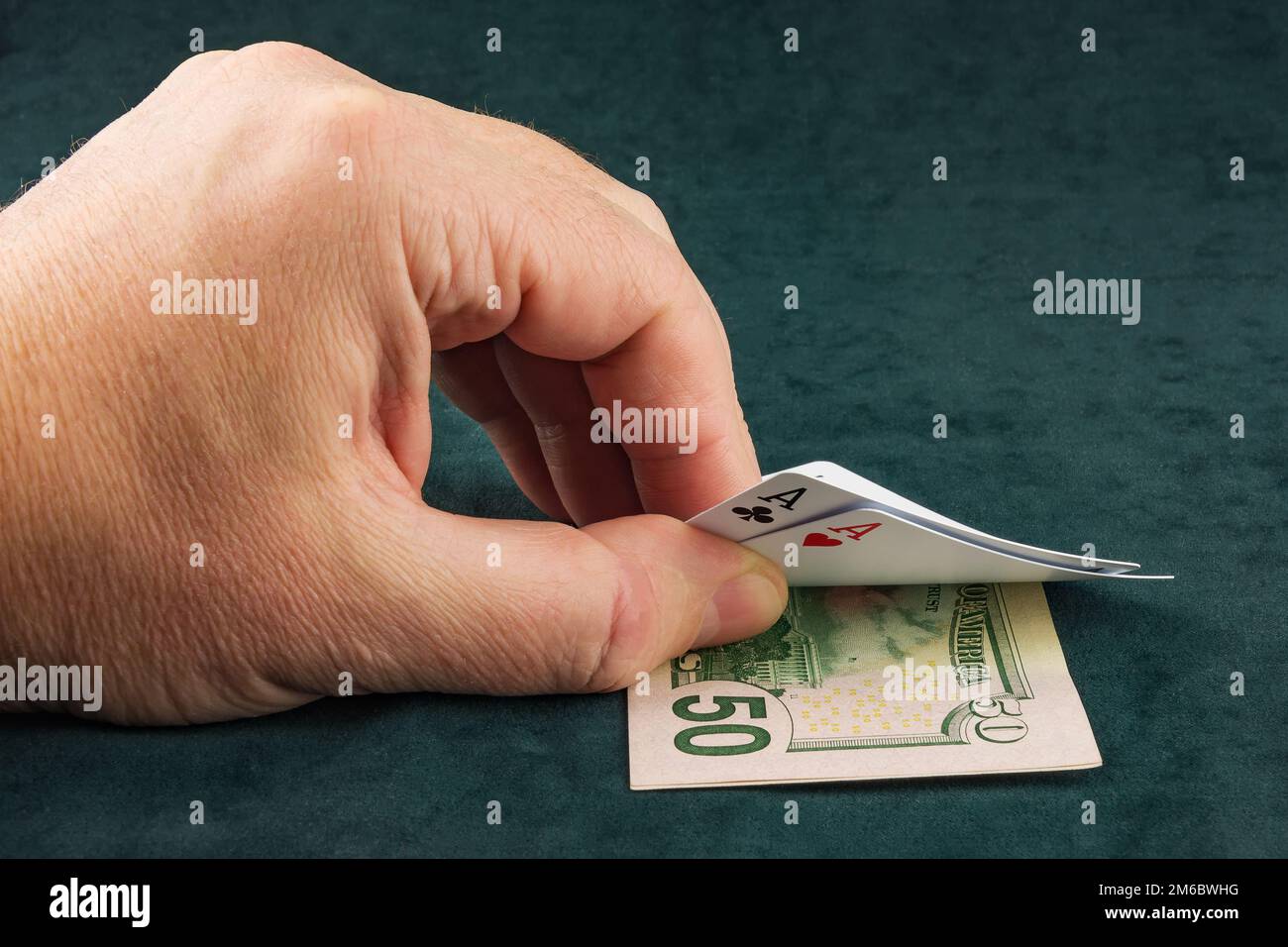 Edge symbols hi-res stock photography and images - Alamy