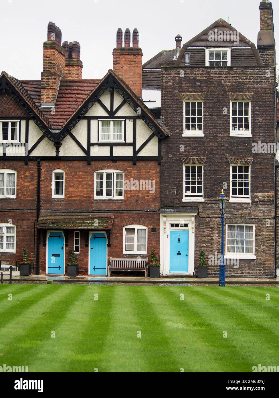 Traditional england hi-res stock photography and images - Alamy