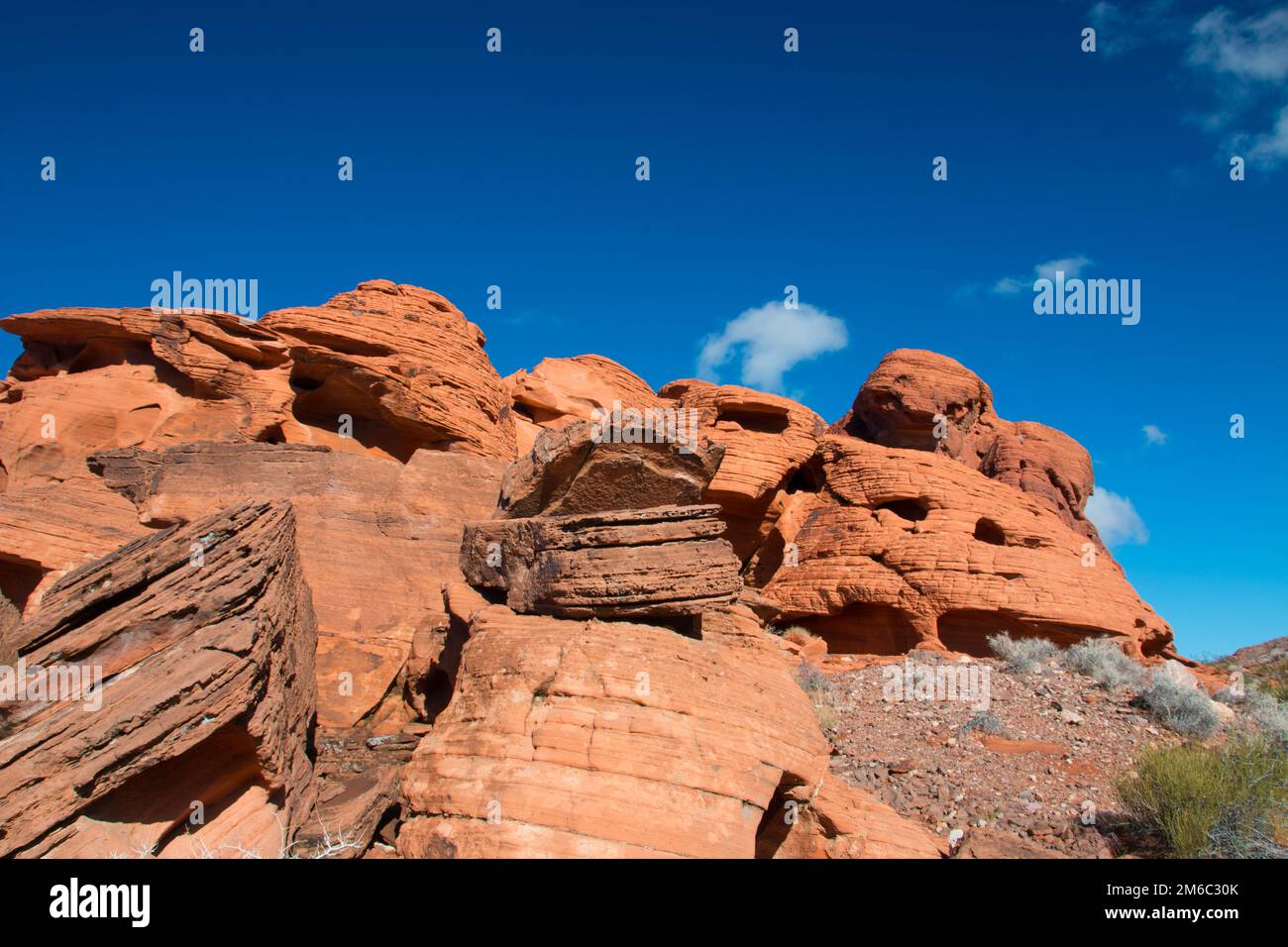 Rock wall out of sandstone hi-res stock photography and images - Alamy