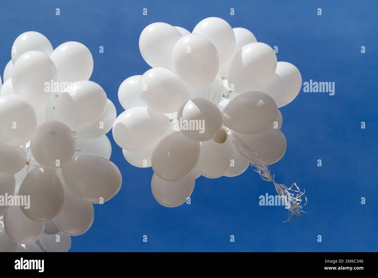 Sunny sky with balloons hi-res stock photography and images - Alamy