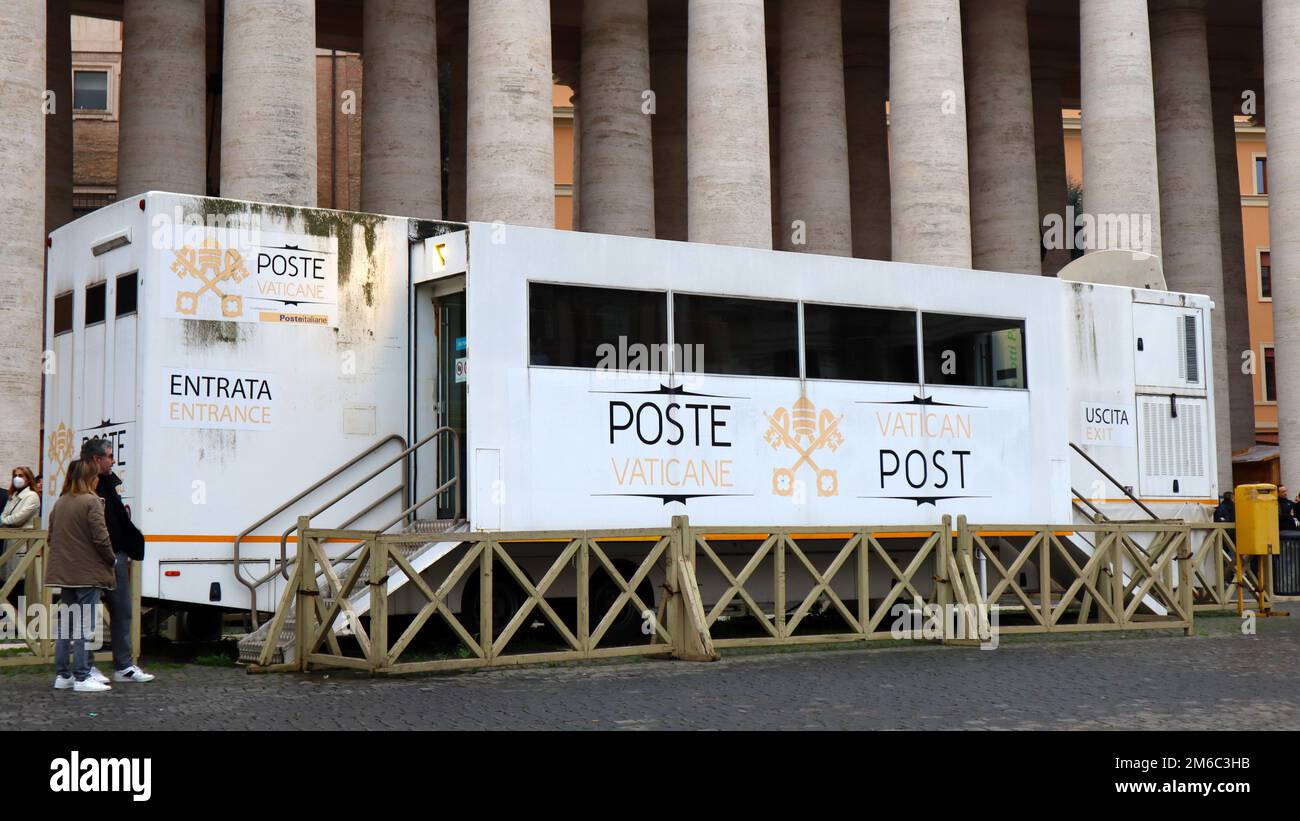 Holy office square hi-res stock photography and images - Alamy