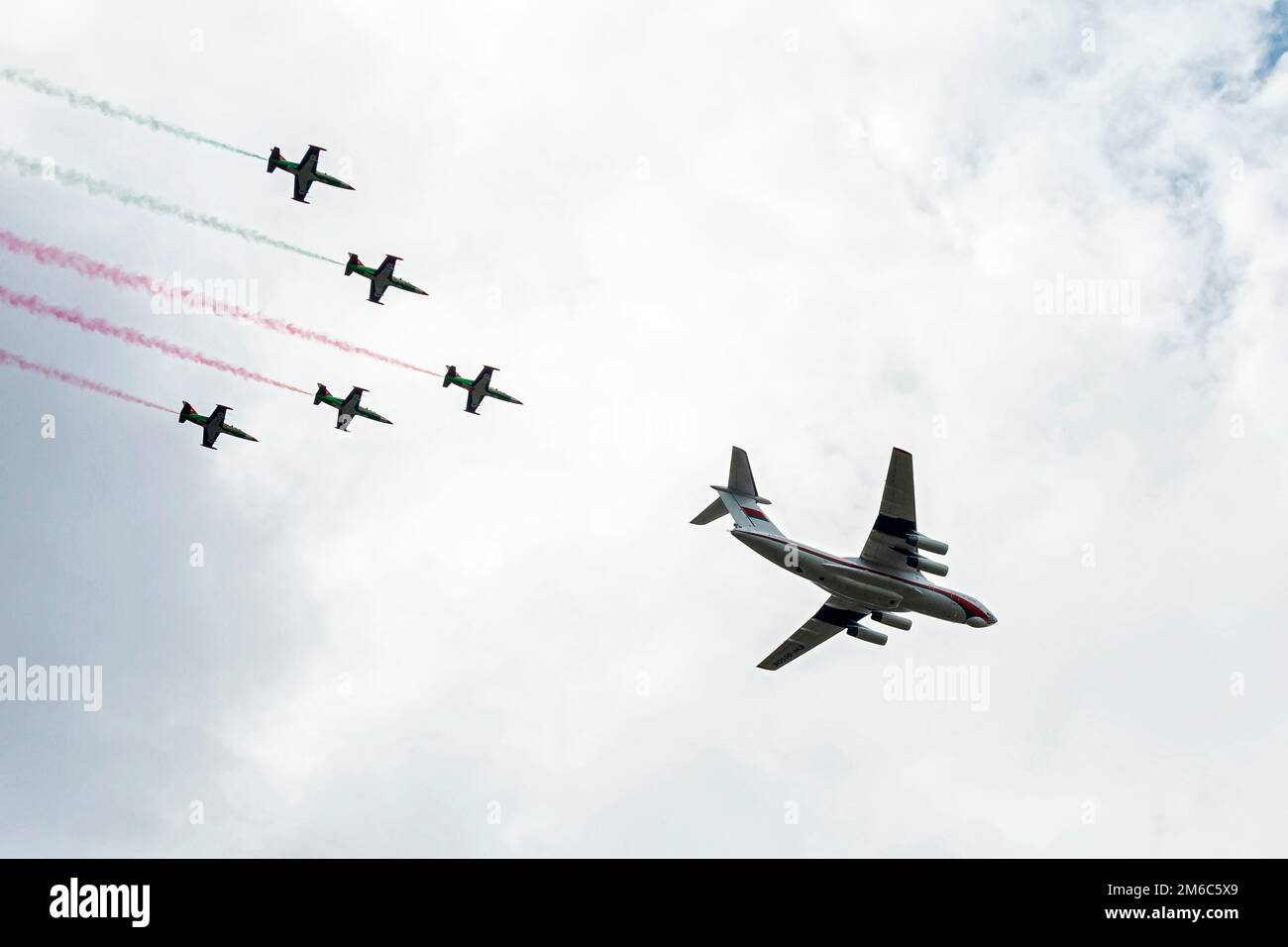 Small military aircraft hi-res stock photography and images - Alamy