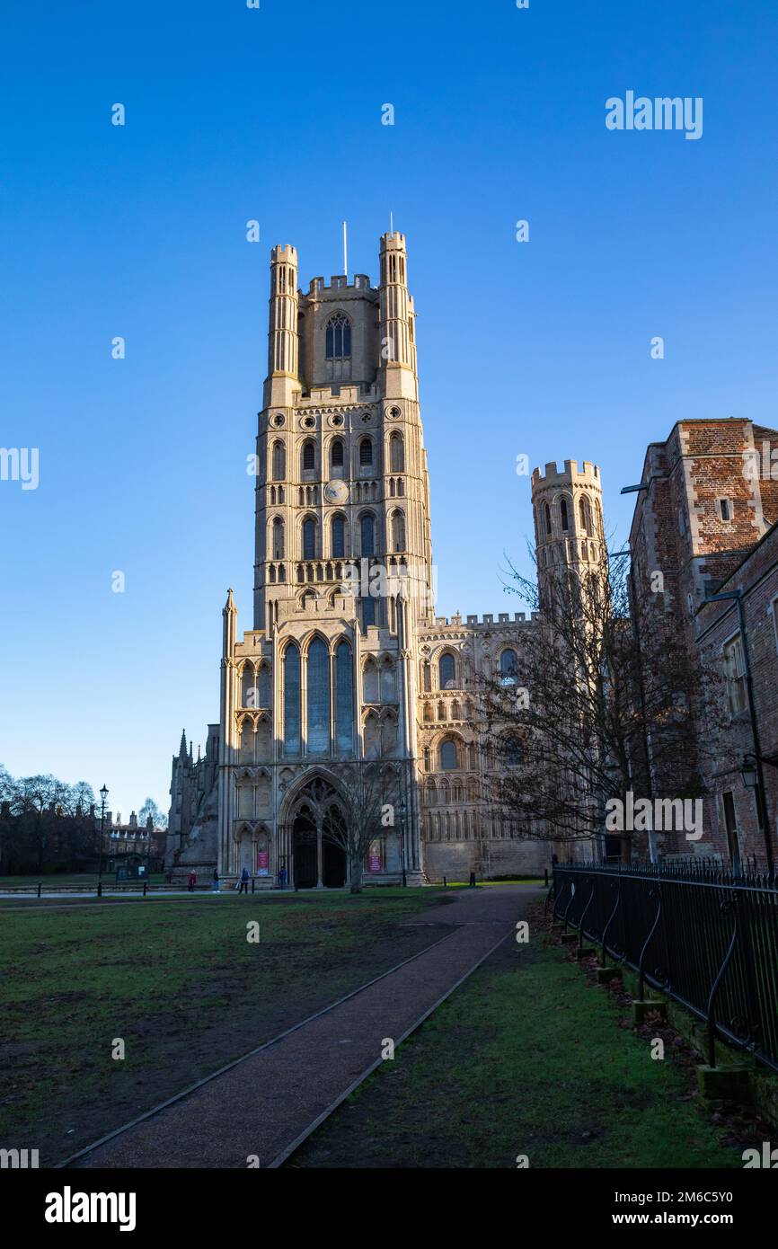 Ely cathedral clock hi-res stock photography and images - Alamy
