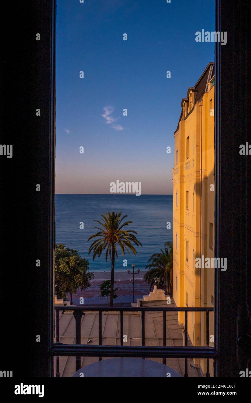 Paradise window hi-res stock photography and images - Alamy