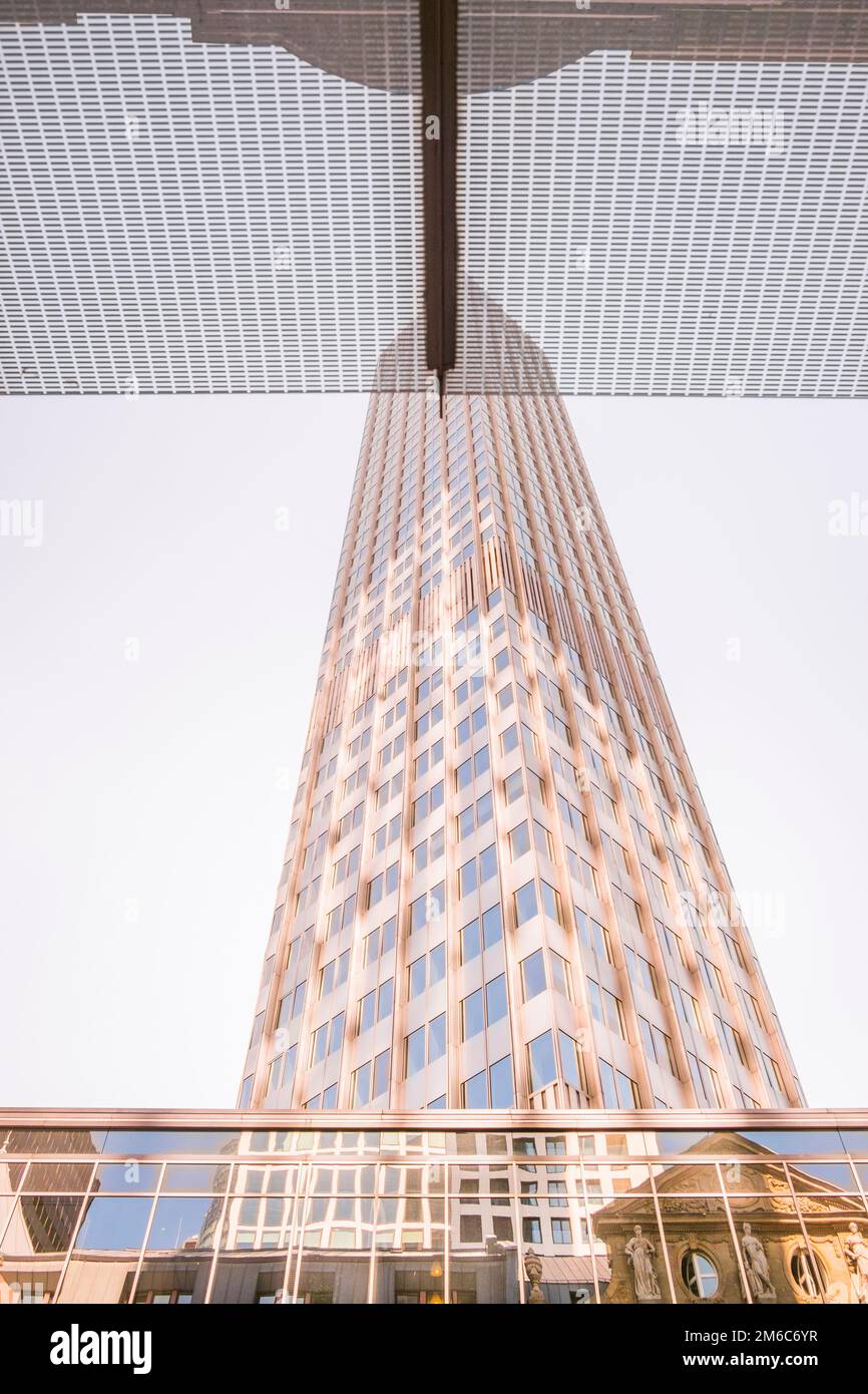 Eurotower, financial district Stock Photo - Alamy