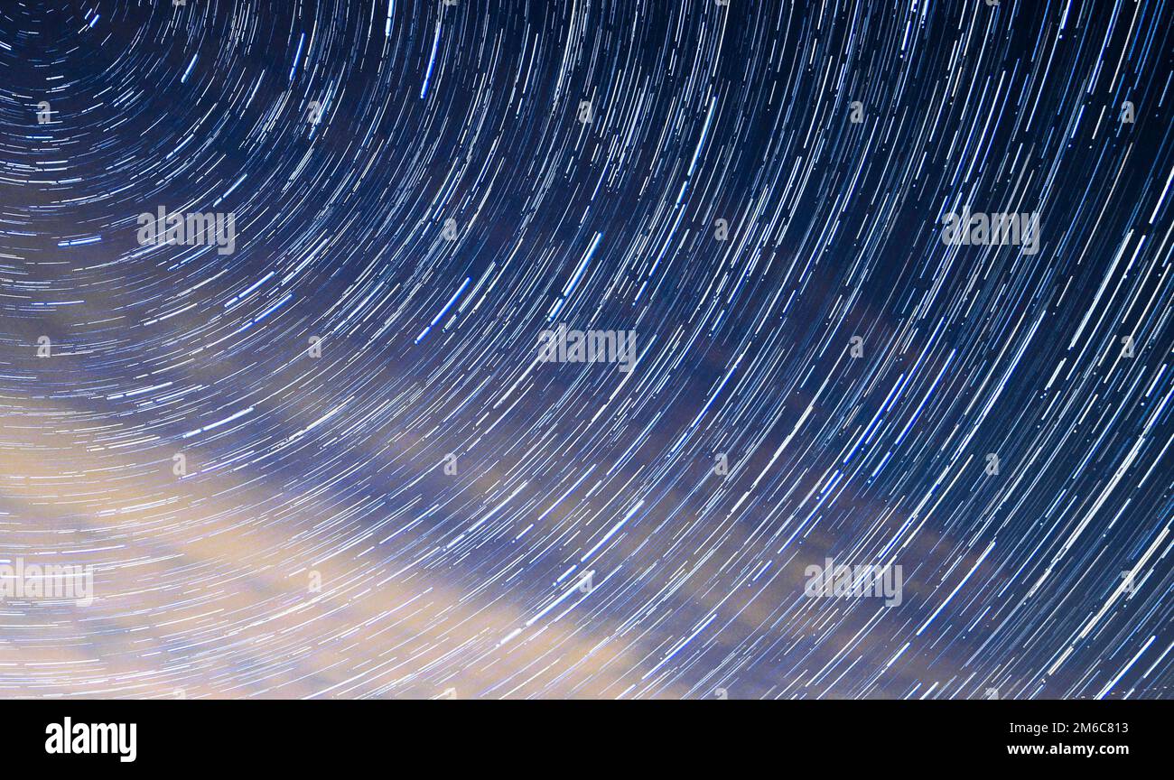 Night time lapse star trails hi-res stock photography and images - Alamy