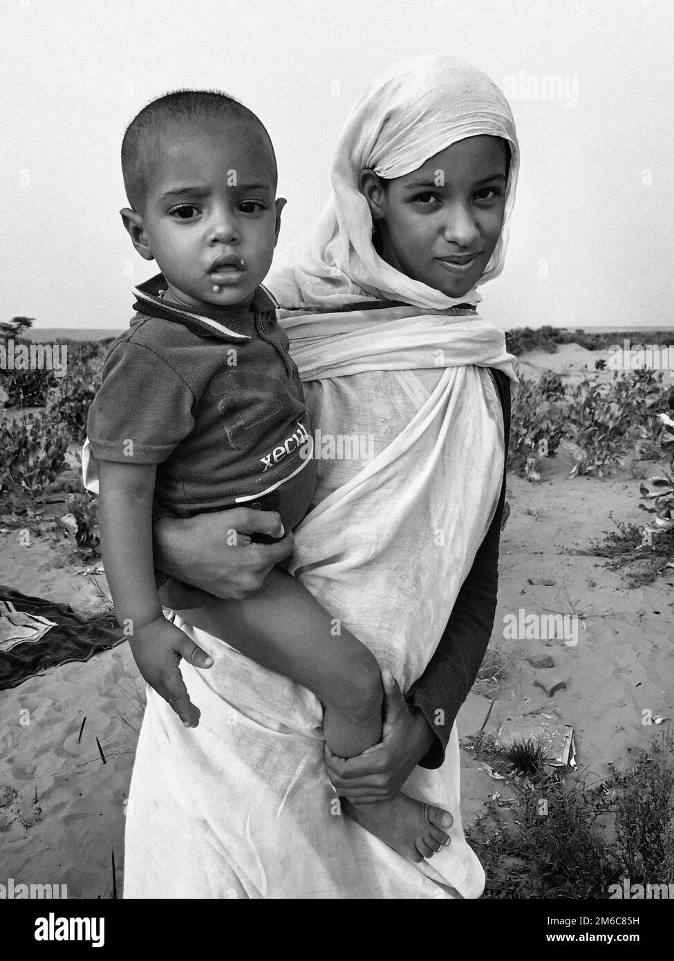 Mauritania, surrounding of Chinguetti, nomad village Stock Photo - Alamy