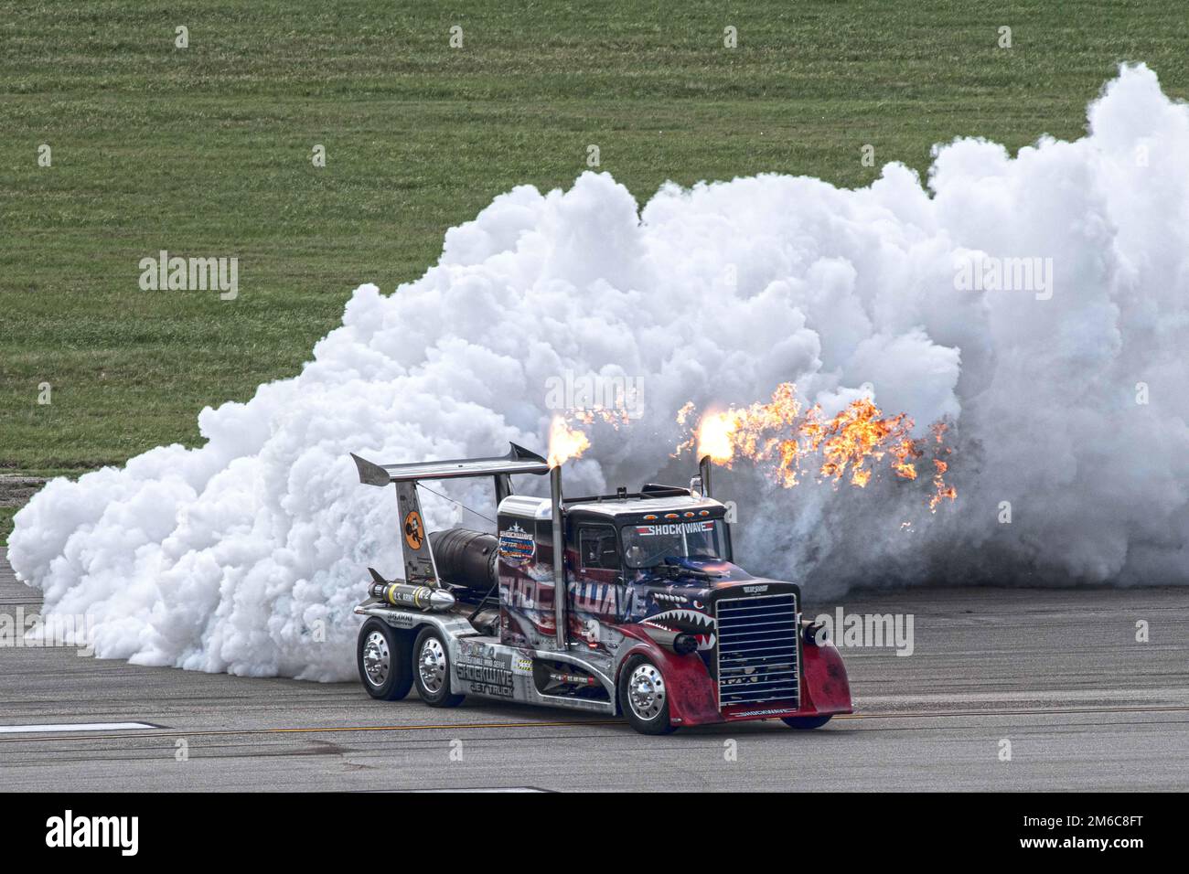 Shockwave races down the runway during The Great Texas Airshow Apr. 22 ...