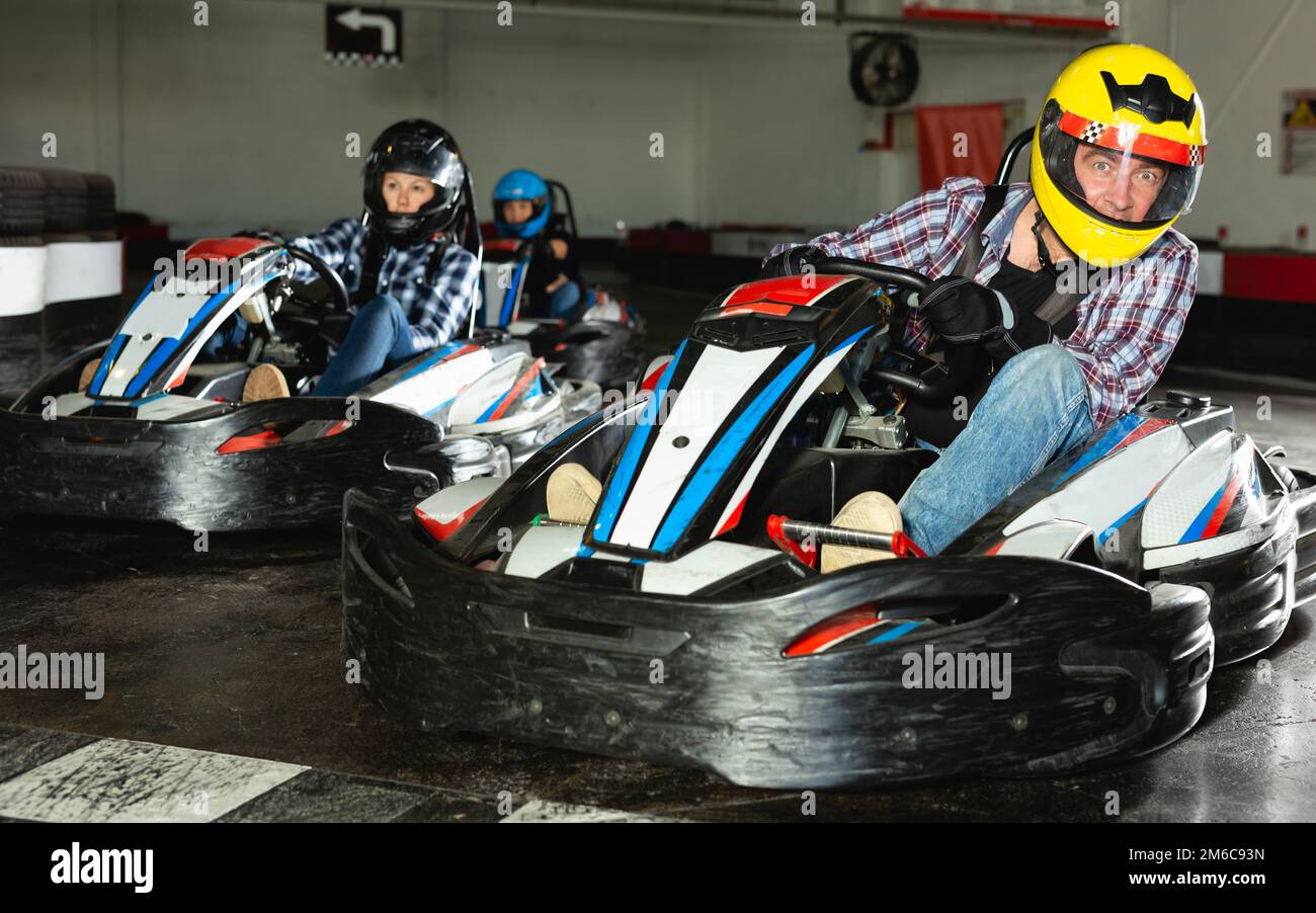 Go kart racing game hi-res stock photography and images - Alamy
