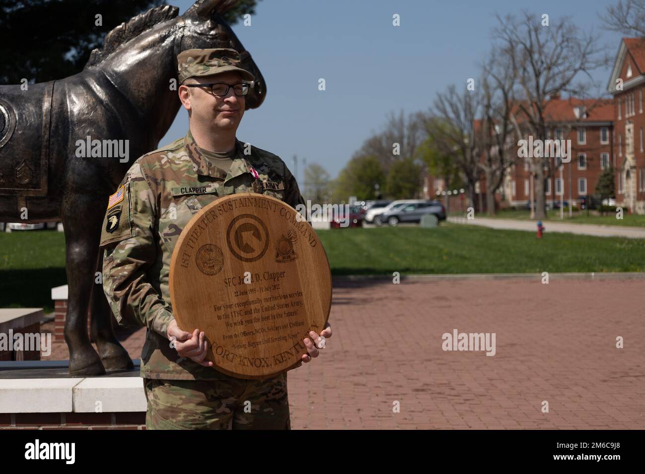 Sgt. 1st Class Jared Clapper, staff movements noncommissioned officer ...