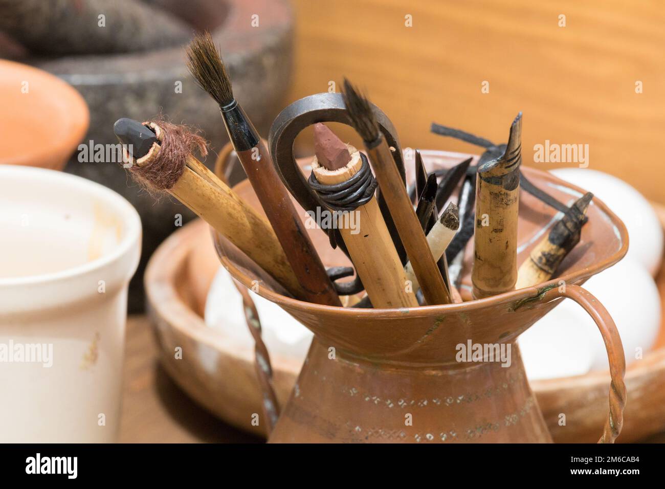 Traditional historical medieval writing tools Stock Photo - Alamy
