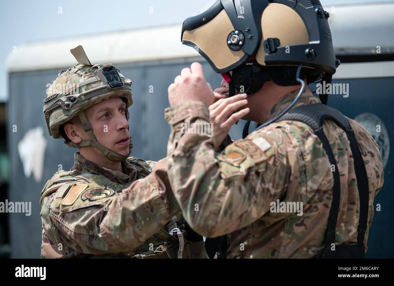 Staff Sgt. Andrew Raymond, 8th Civil Engineer Squadron Explosive Ordnance Disposal (EOD ...