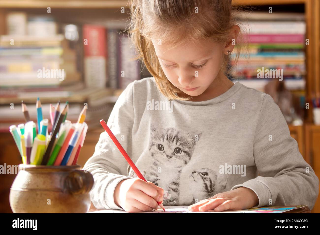 Coloring activity for children hi-res stock photography and images - Alamy