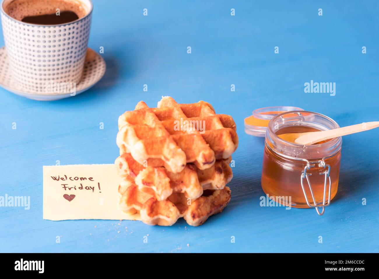 Happy friday sunshine hi-res stock photography and images - Alamy