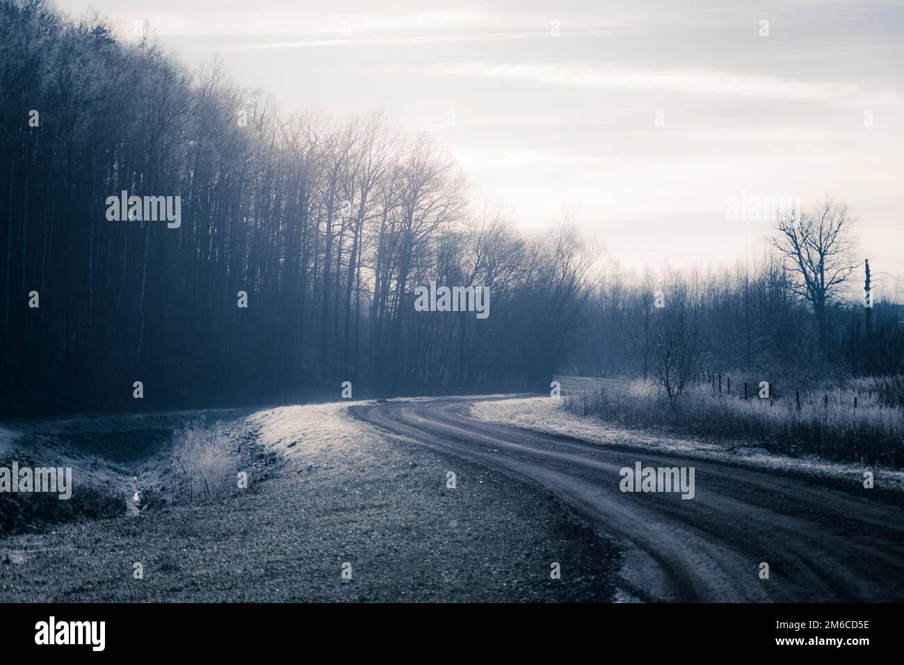 Beautiful landscape unpaved road hi-res stock photography and images ...