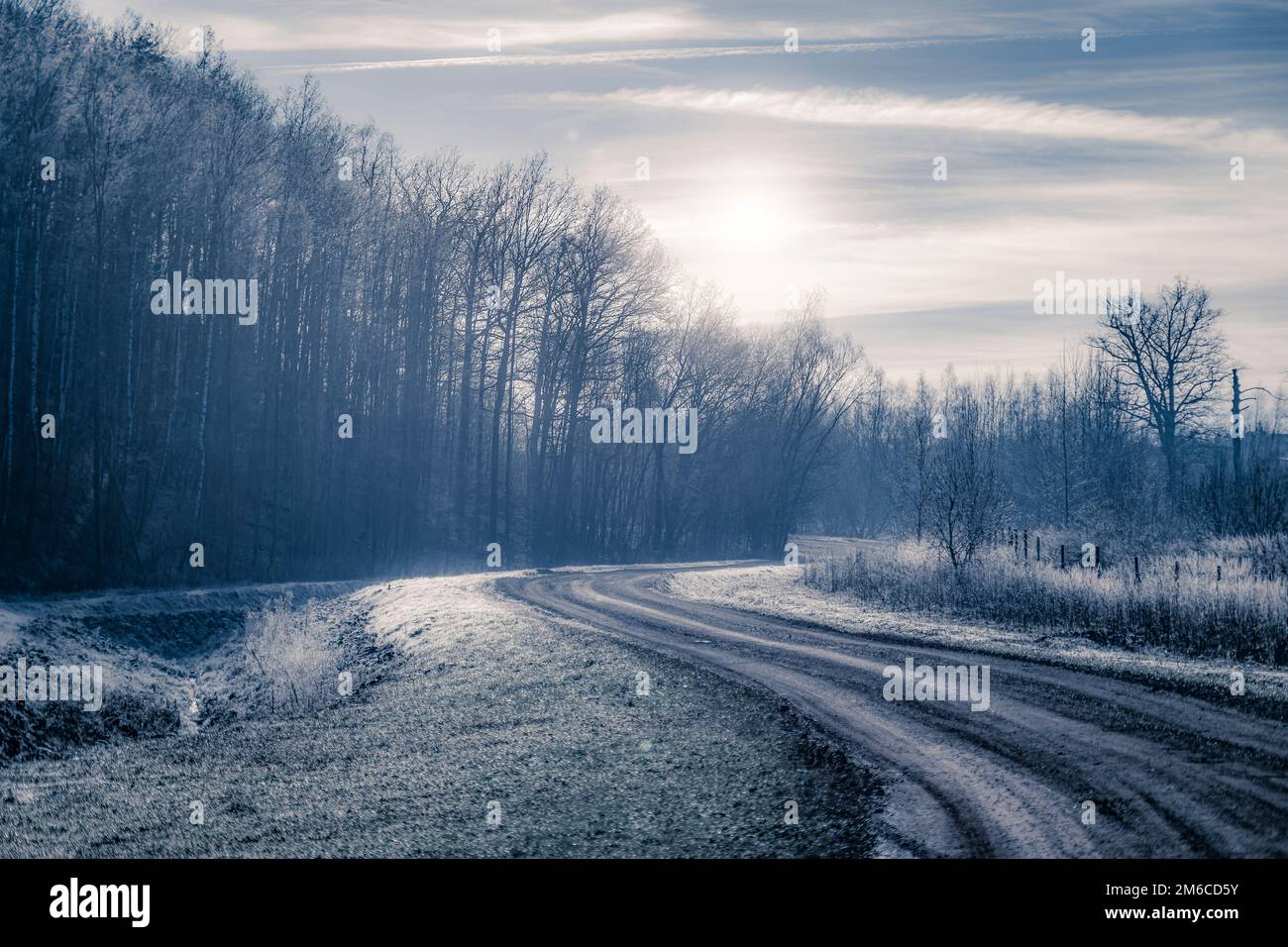 Frozen railroad hi-res stock photography and images - Alamy