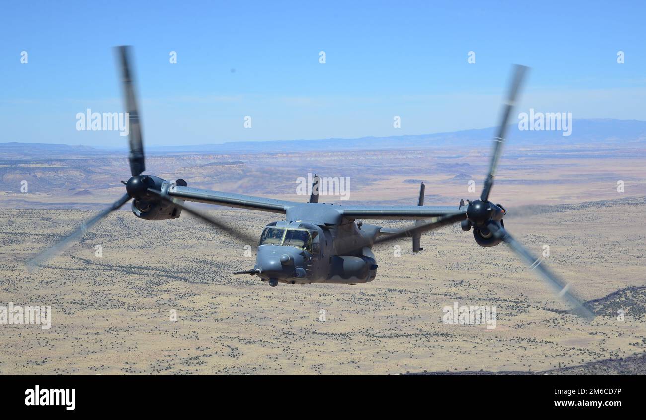 A 58th Special Operations Wing CV-22 Osprey approaching for airborne ...