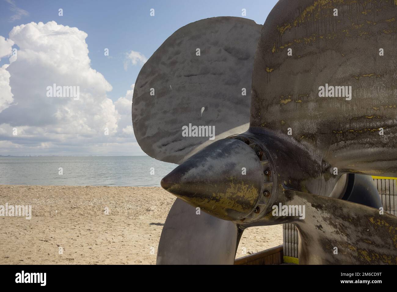 Prop of ship hi-res stock photography and images - Alamy