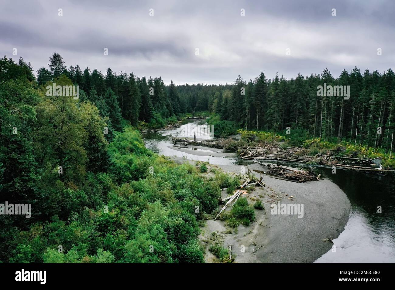 Alaska river winding through forest hi-res stock photography and images ...