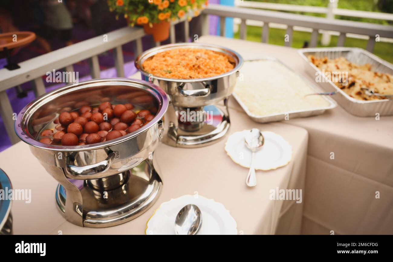 wedding food buffet style catering eating at reception happy meal and ...