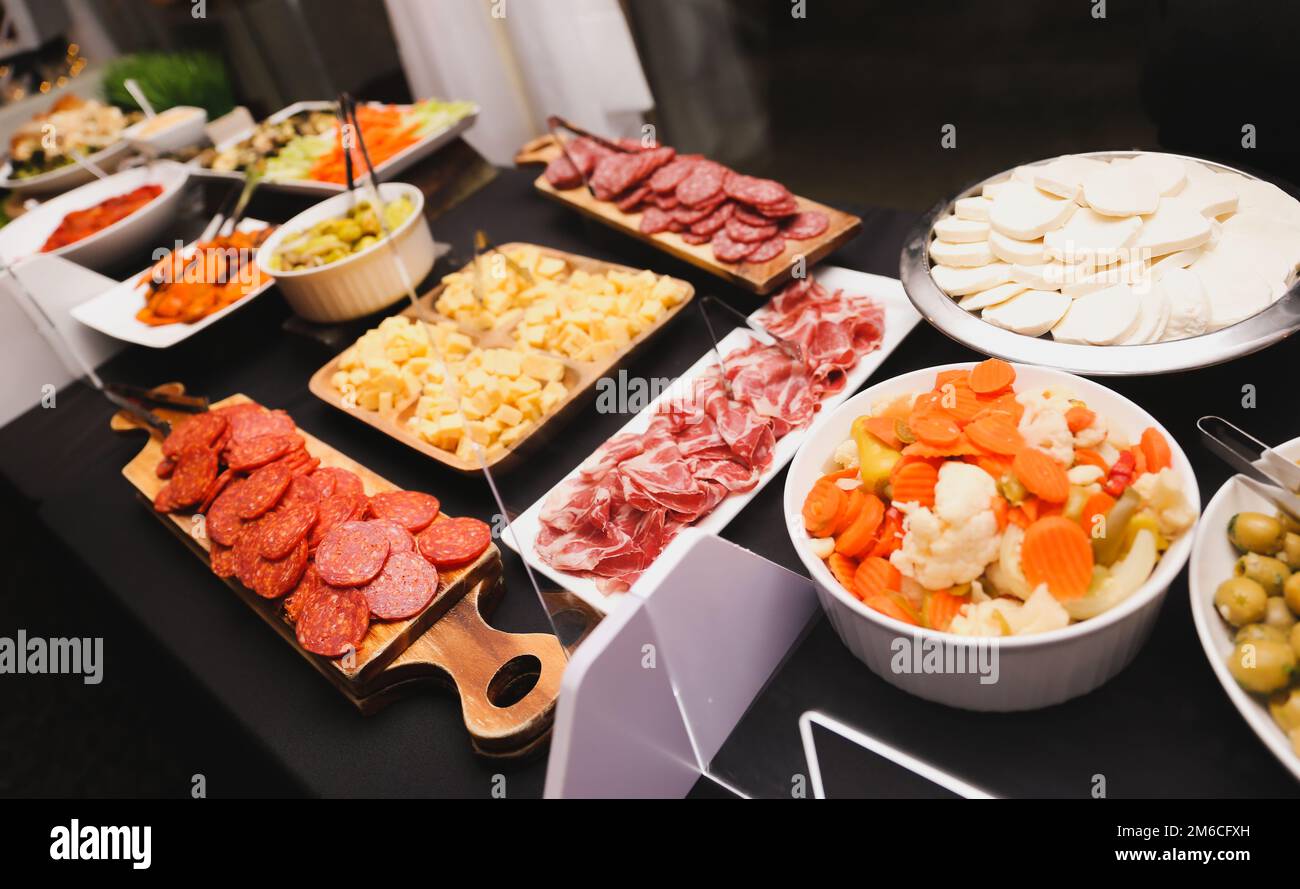 wedding food buffet style catering eating at reception happy meal and ...