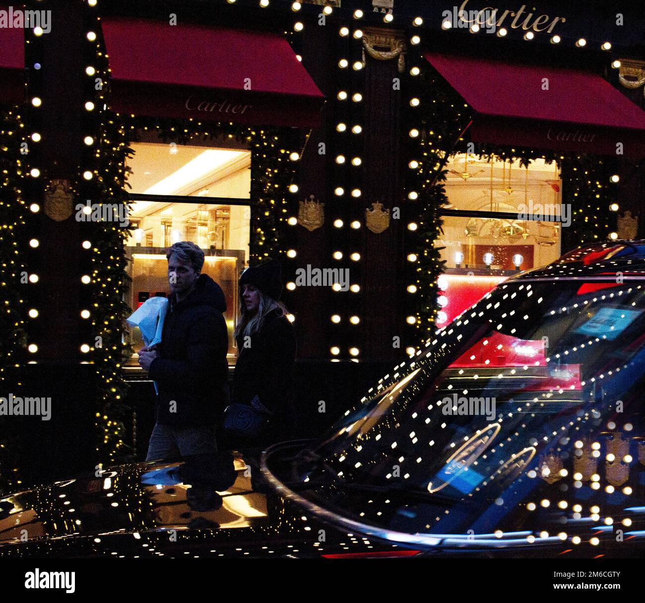 Cartier storefront hi-res stock photography and images - Alamy