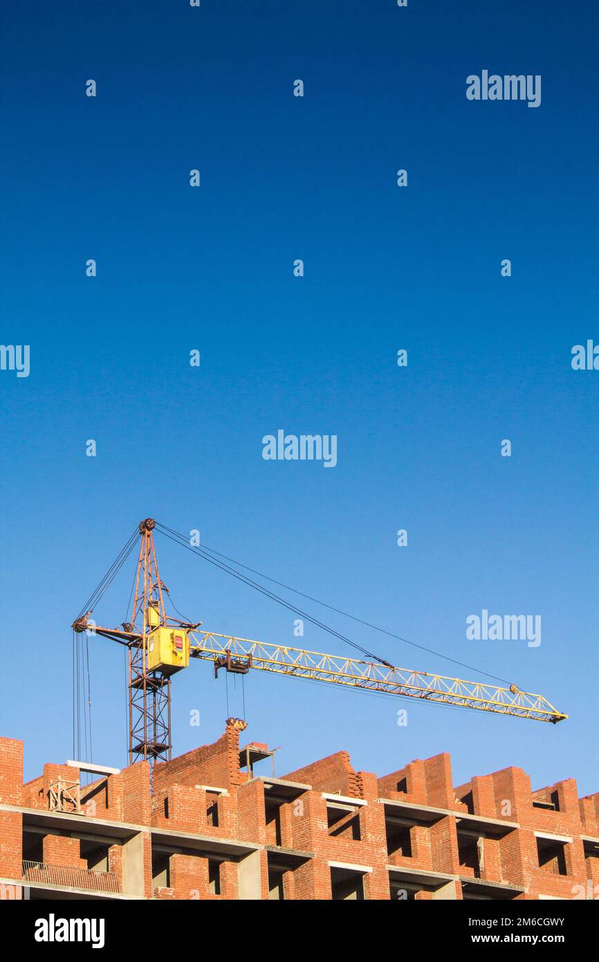 Vertical view crane new hi-res stock photography and images - Alamy