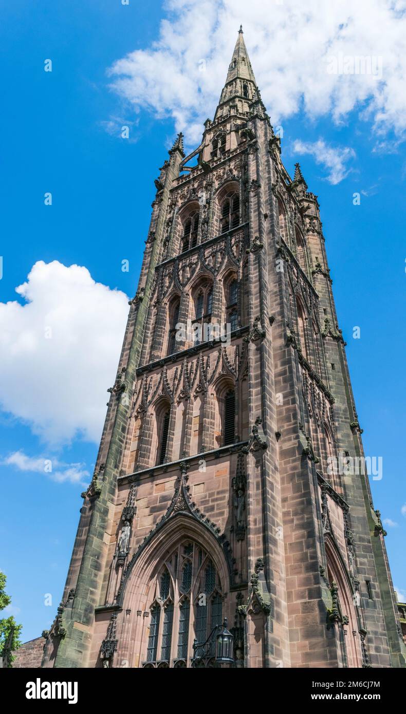 Holl Trinity Church, Broadgate, Coventry, England Stock Photo - Alamy
