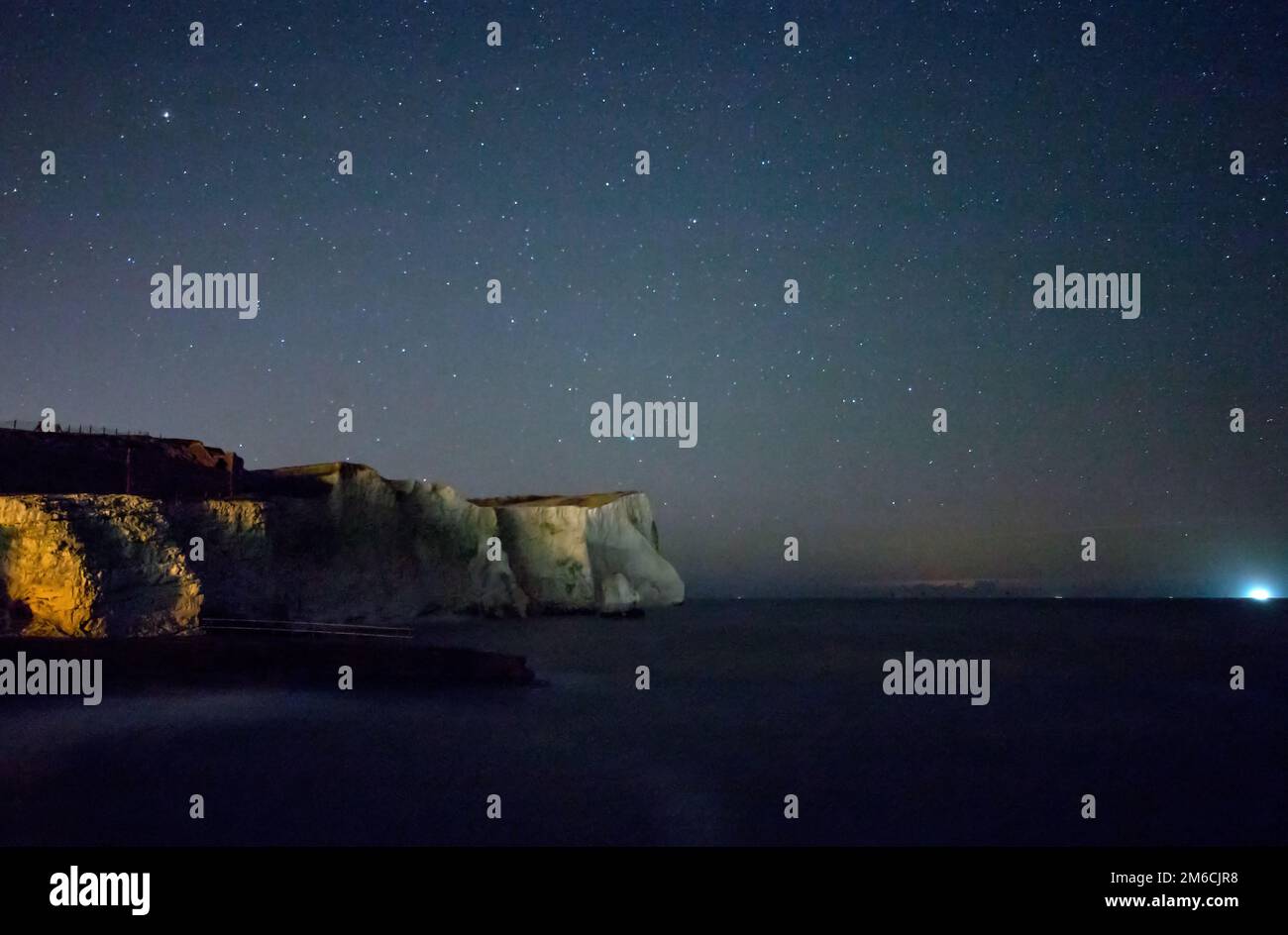 Ship stars night hi-res stock photography and images - Alamy