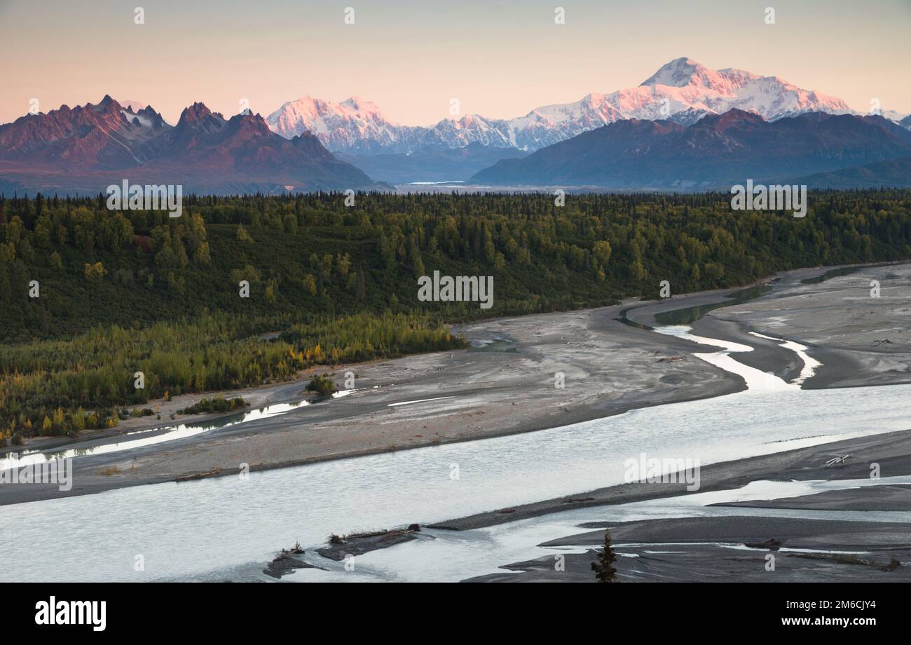 Denali Mountain Range Mt McKinley Alaska North America Stock Photo - Alamy