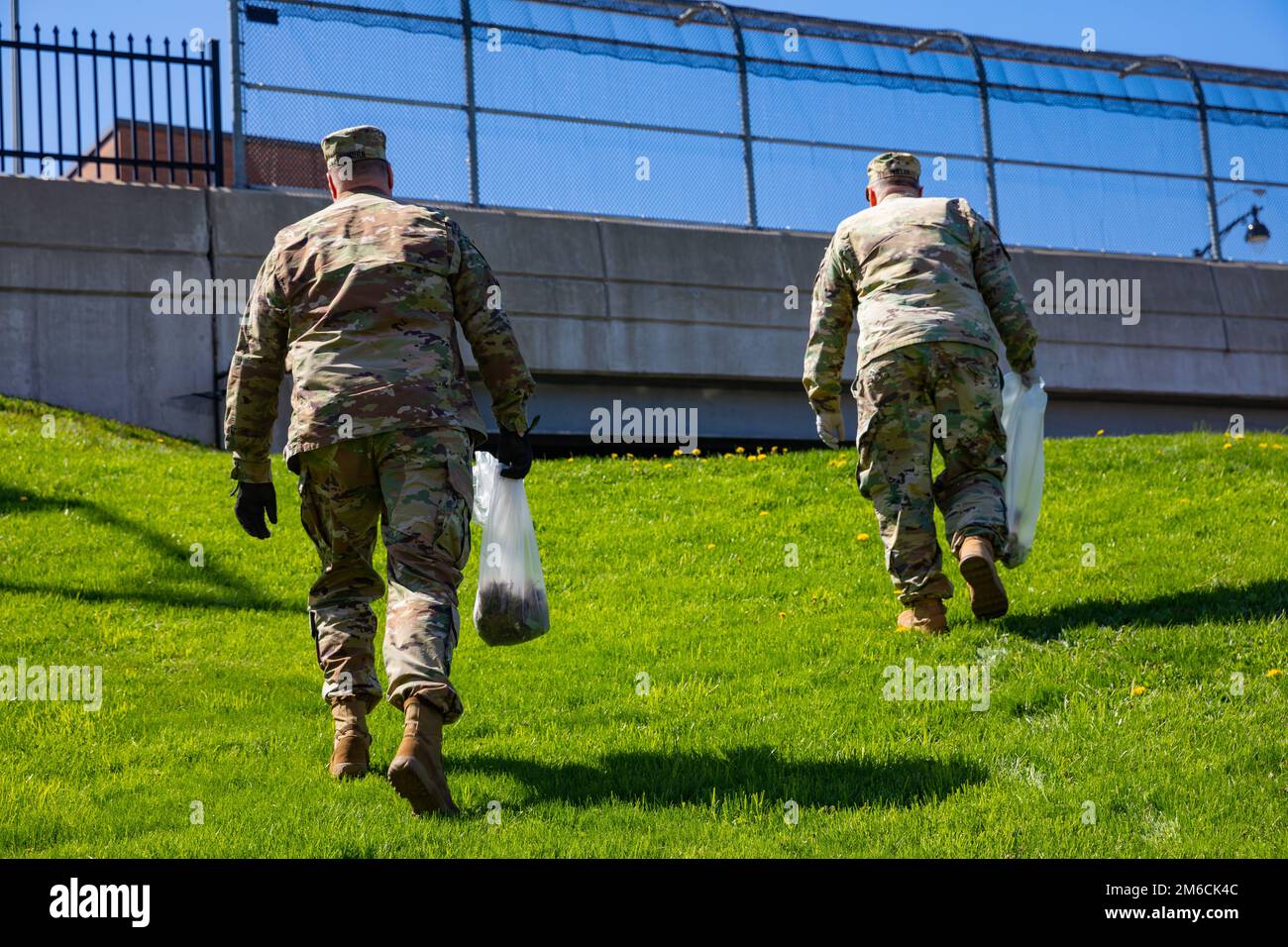 Ct army guard hi-res stock photography and images - Alamy