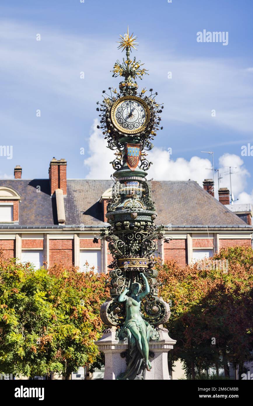 Historic street clock hi-res stock photography and images - Alamy