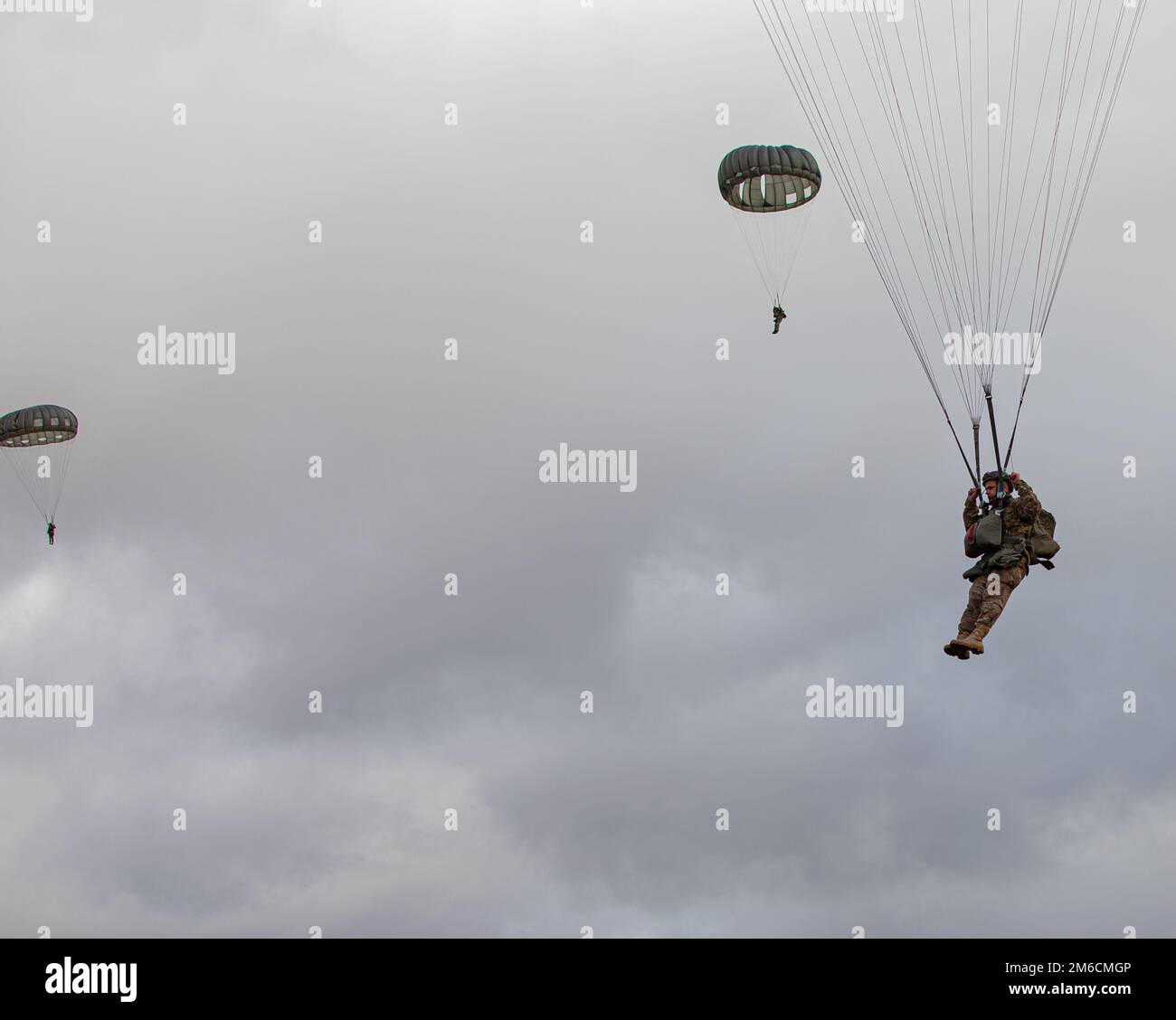 Soldiers from U.S. Special Operations Command Europe conduct Airborne ...