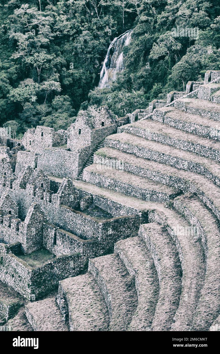 Ruins of an ancient town on the Inca Trail to Machu Picchu, Peru Stock ...