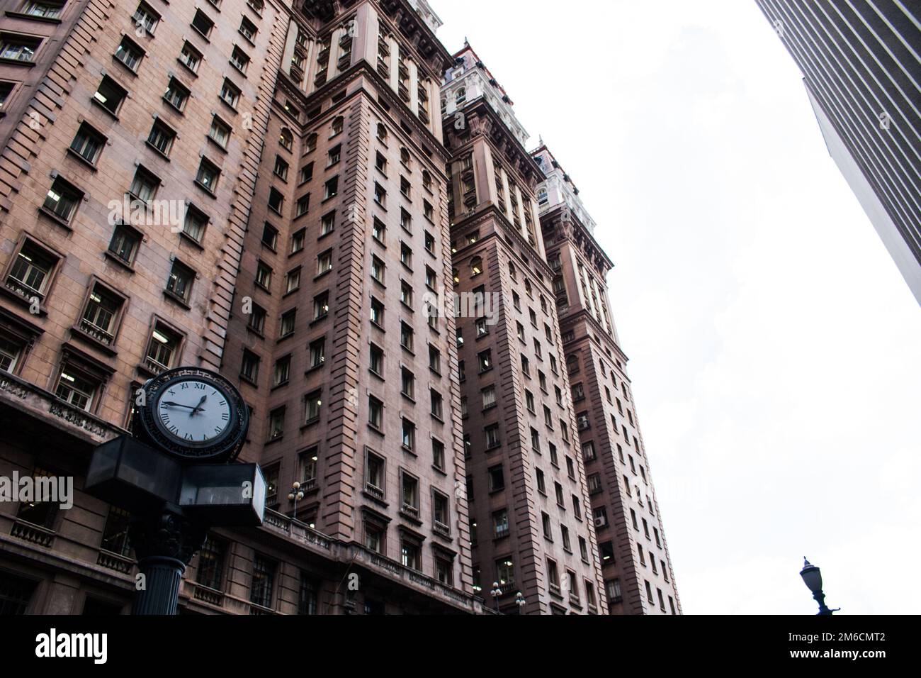 Classic office hi-res stock photography and images - Alamy