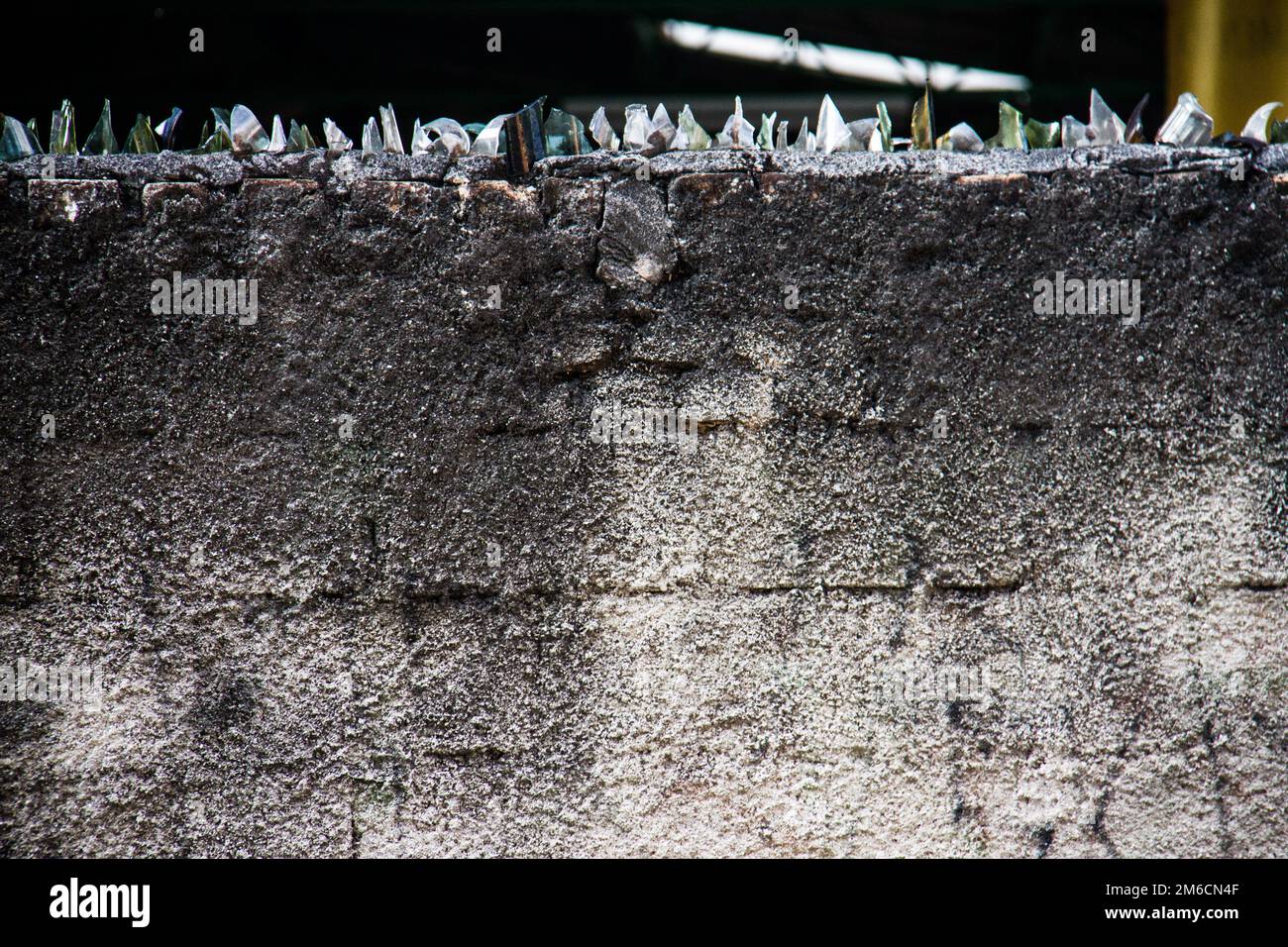 Glass wall blocks hi-res stock photography and images - Alamy