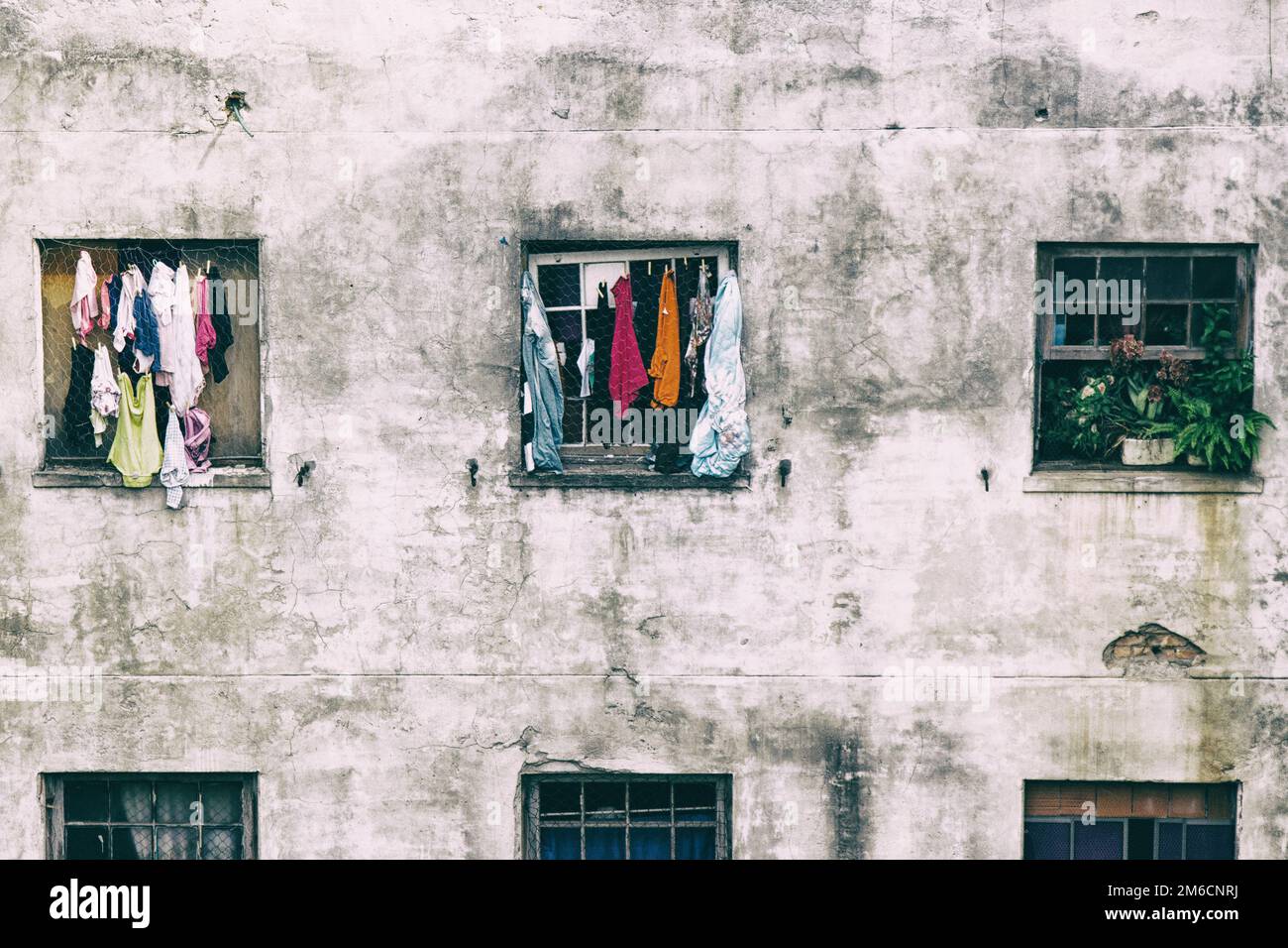 Windows square hi-res stock photography and images - Alamy