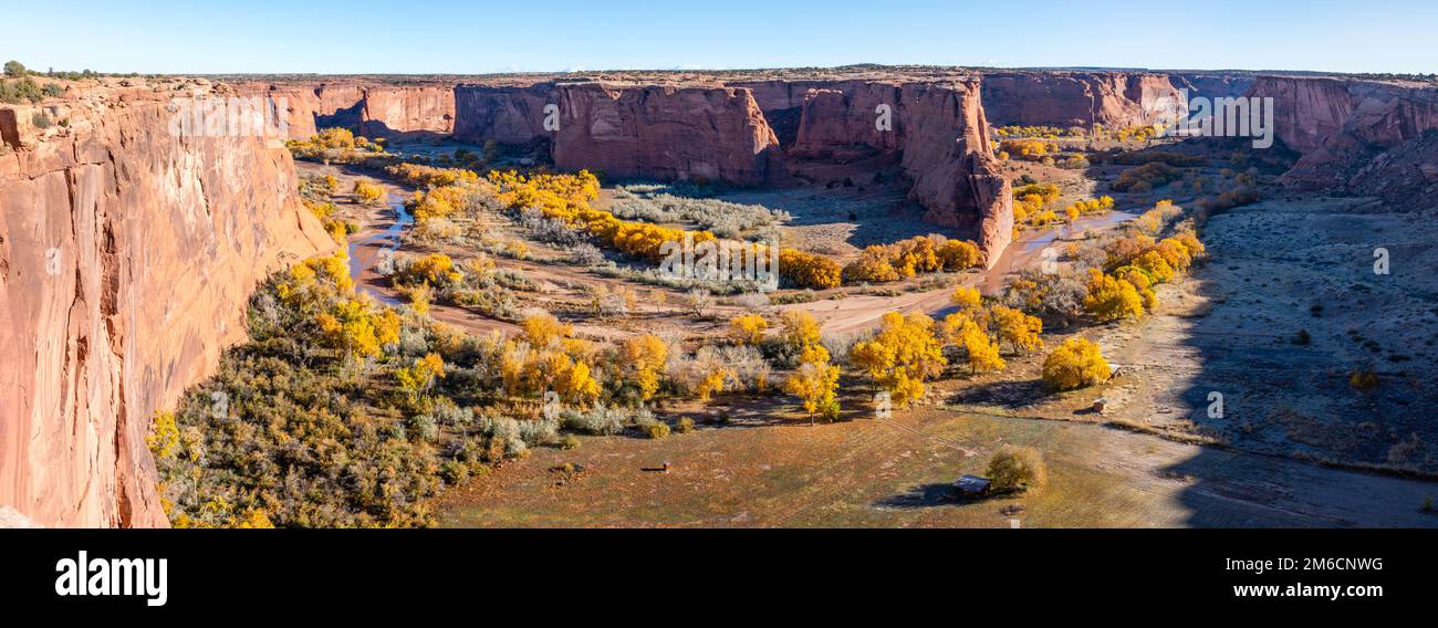 Photograph from Tsegi Overlook, Canyon de Chelly National Monument ...