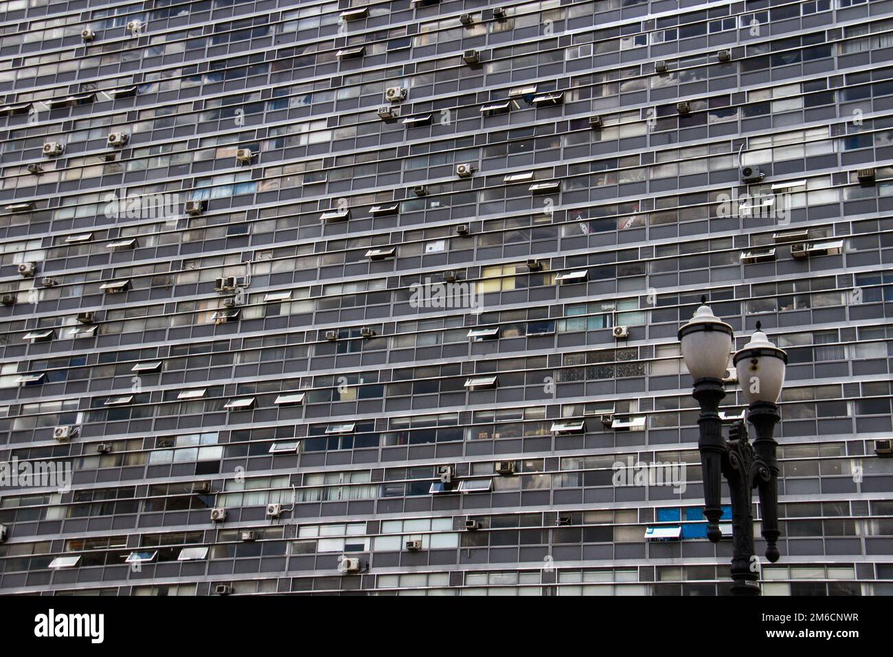 Front window old office building hi-res stock photography and images ...