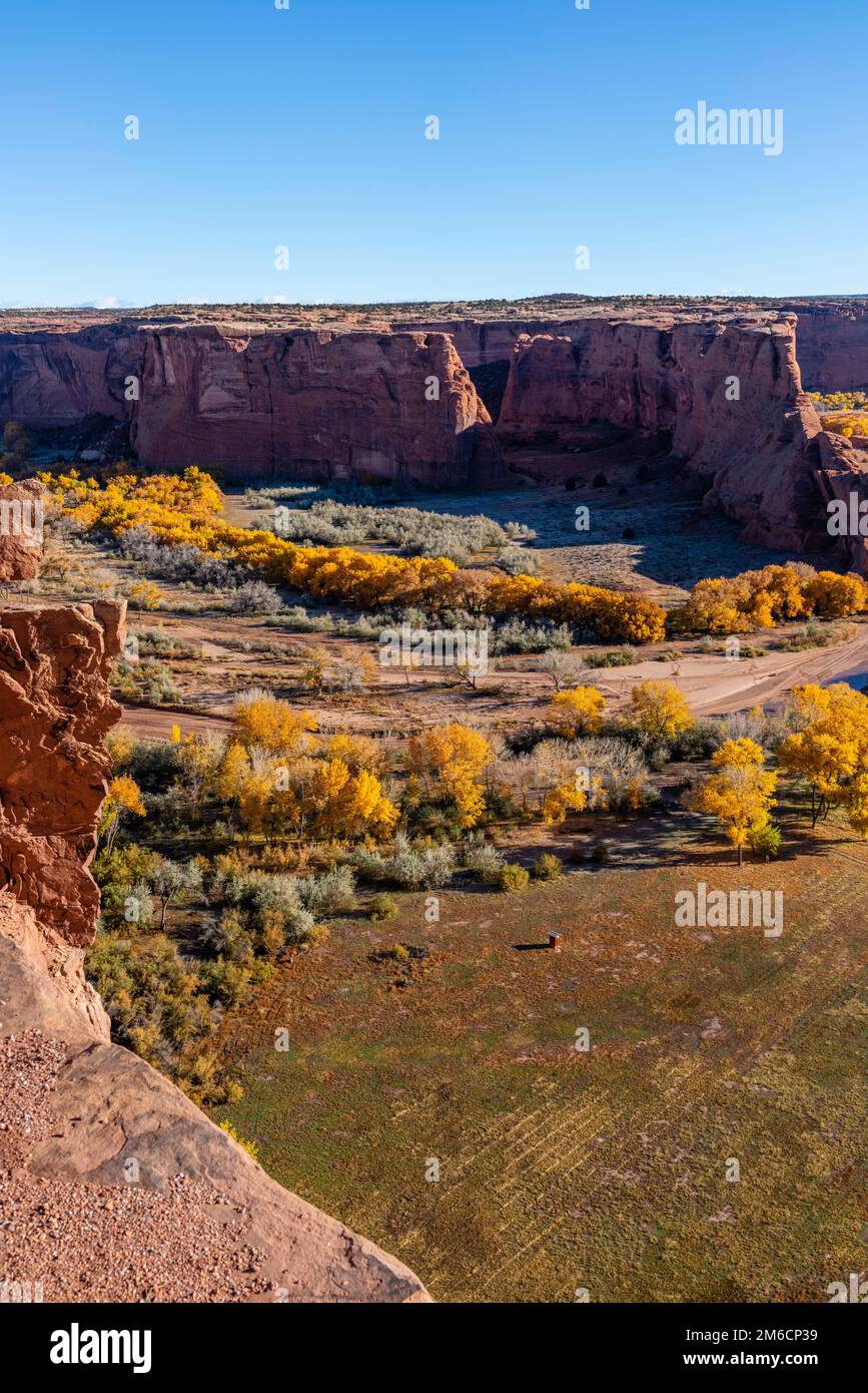 Photograph from Tsegi Overlook, Canyon de Chelly National Monument ...