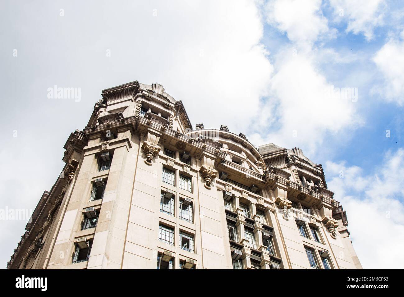 Angle of view architecture hi-res stock photography and images - Alamy