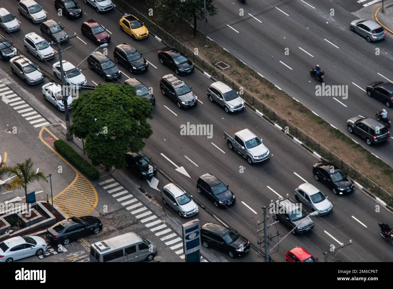 Aerial view traffic skyscrapers hi-res stock photography and images - Alamy