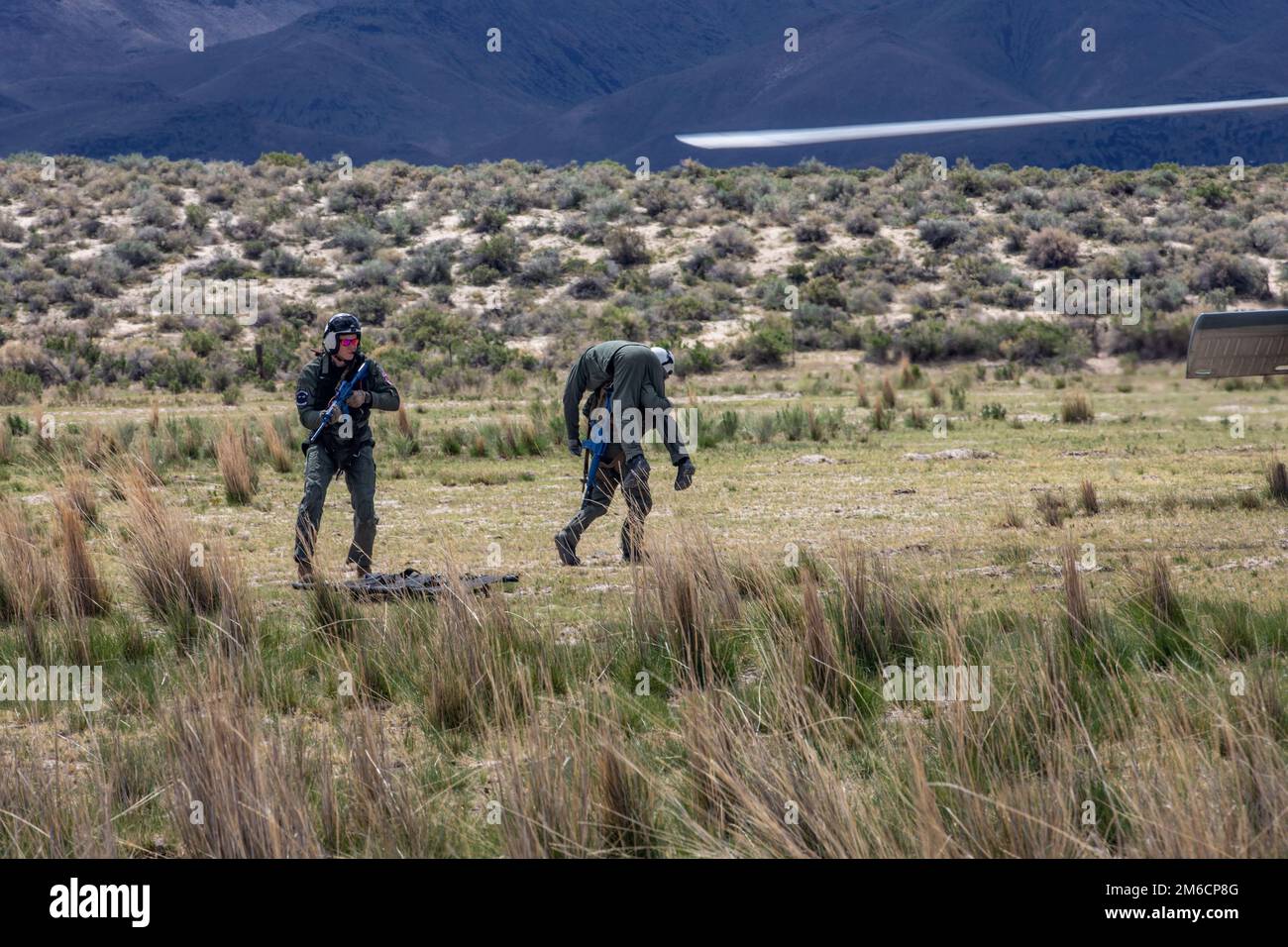 Sailors assigned to Helicopter Sea combat Squadron (HSC) 5 participate ...