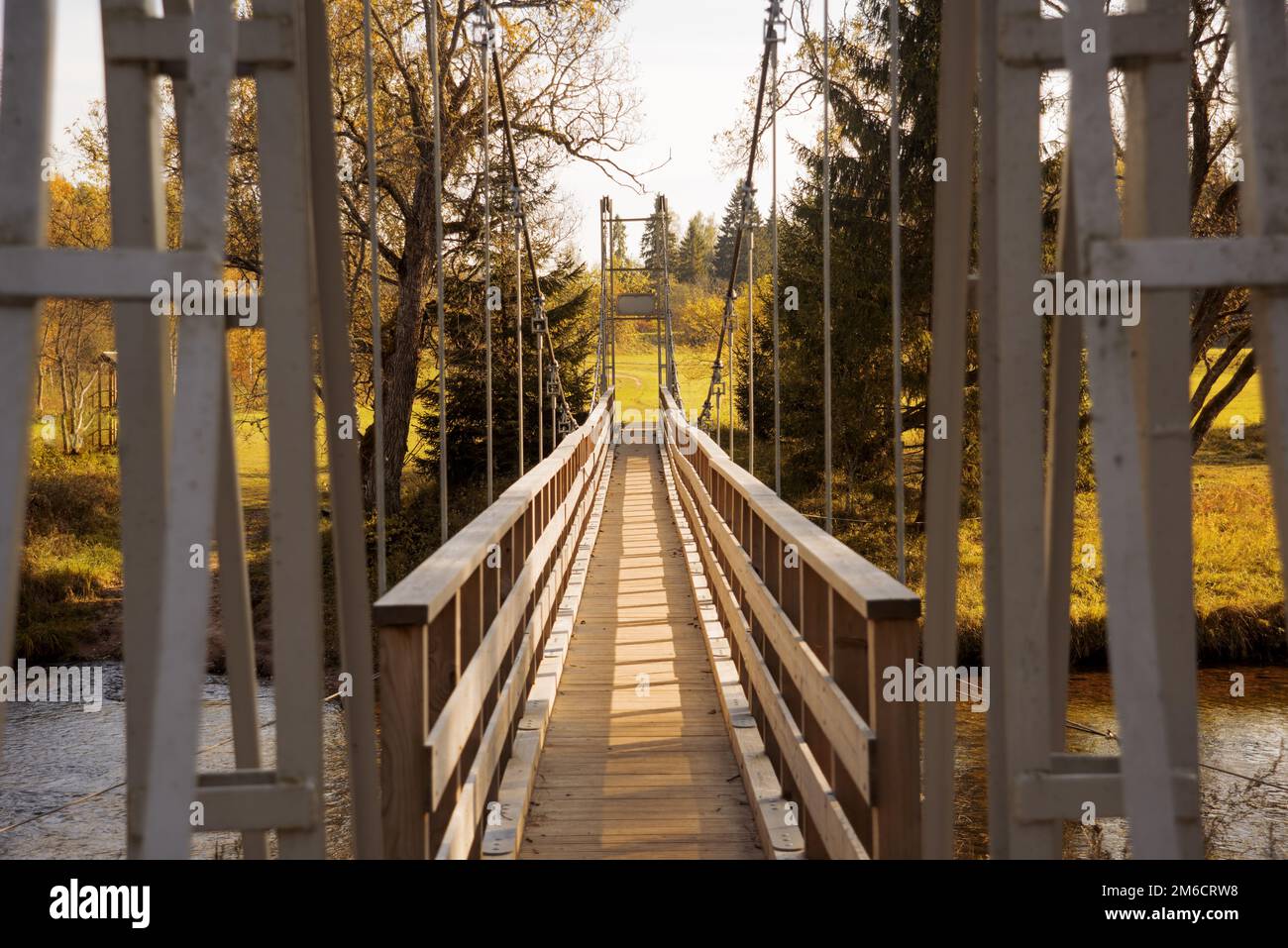 Rope bridges hi-res stock photography and images - Alamy