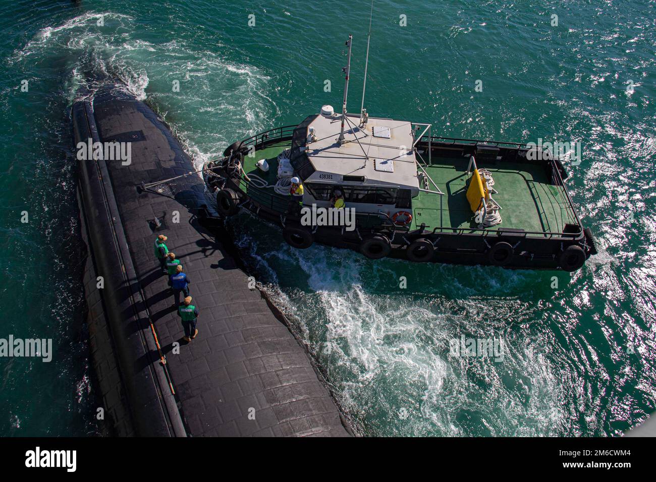 PERTH, Australia (April 23, 2022) Sailors, assigned to the Los Angeles ...