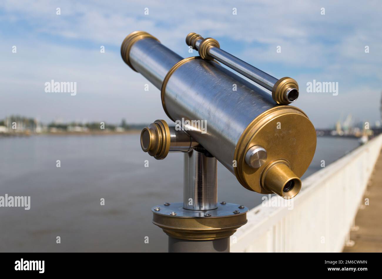 Old telescopes hi-res stock photography and images - Alamy
