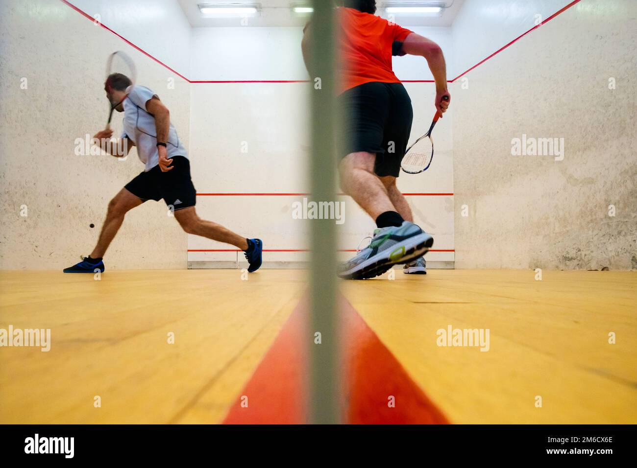 Playing squash hi-res stock photography and images - Alamy