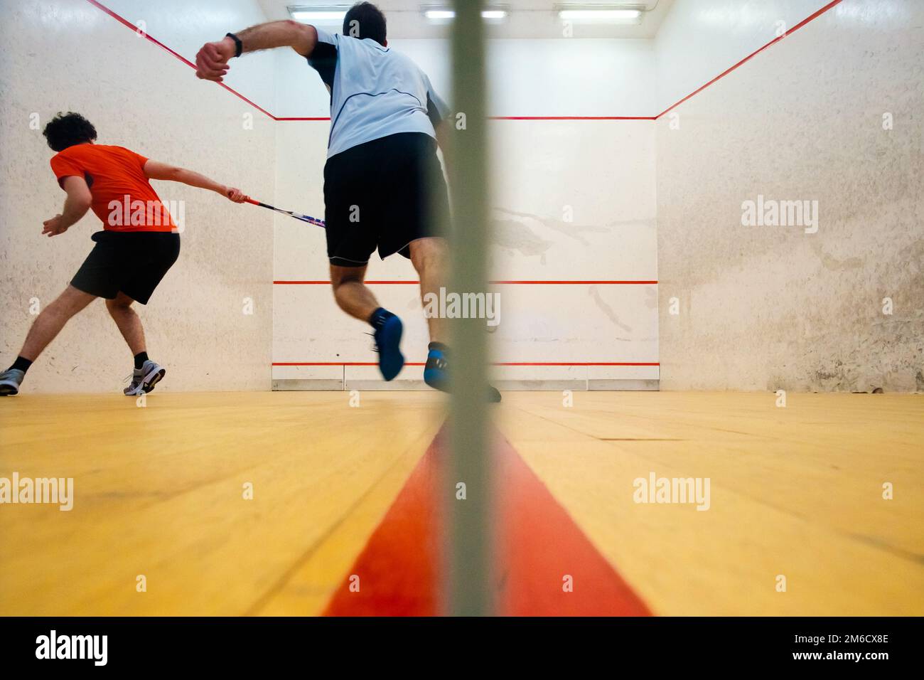 Playing squash hi-res stock photography and images - Alamy