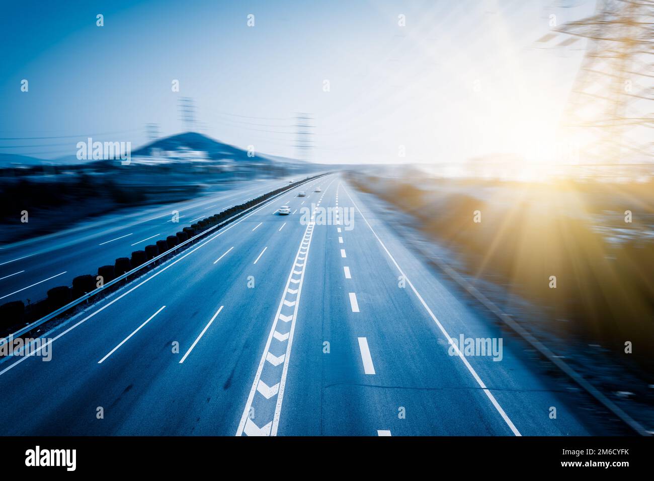 Clean highway hi-res stock photography and images - Alamy