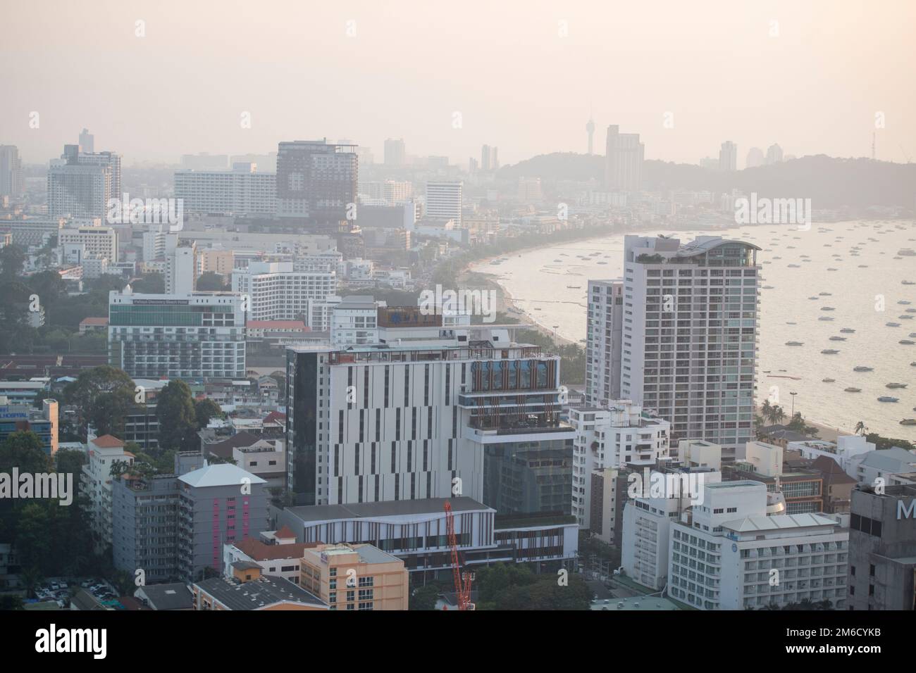 Centre pattaya hi-res stock photography and images - Alamy
